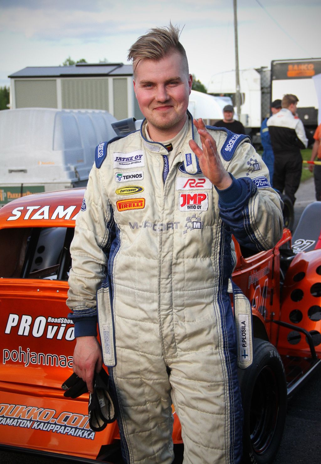 Vauhti ja adrenaliini sytyttävät Tuomas Plosilan - Kurikka - lehti